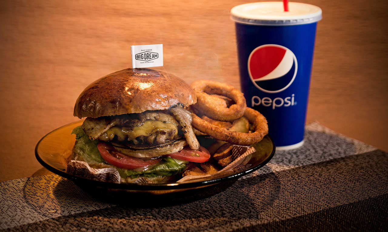 天草でデザインを依頼するなら | WITCHKRAFT GRAPHIC DESIGN